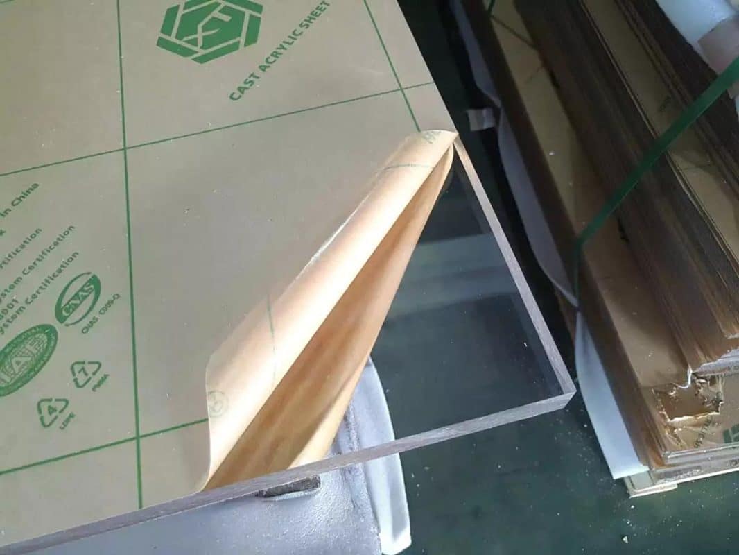 Poli metyl metacrylat là gì? Bảng giá nhựa PMMA và ứng dụng kỹ thuật • LEVU Việt Nam