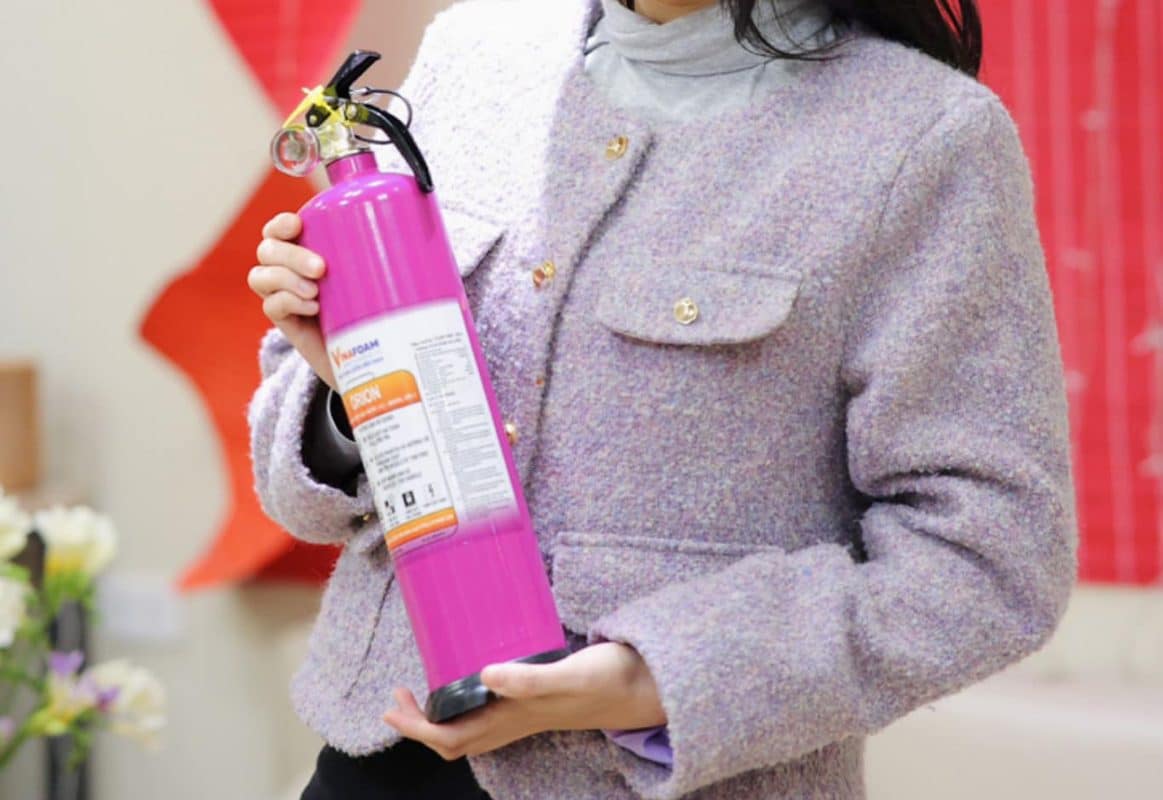 Bình chữa cháy mini 1 lít Orion OR1 chuyên pin lithium • LEVU Việt Nam